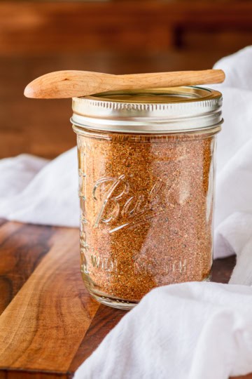 Sweet Smoky & Spicy All-Purpose BBQ Pork Rub Recipe