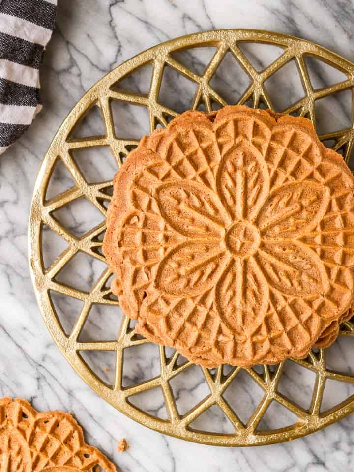Classic Pizzelle Recipe For Italian Waffle Cookies